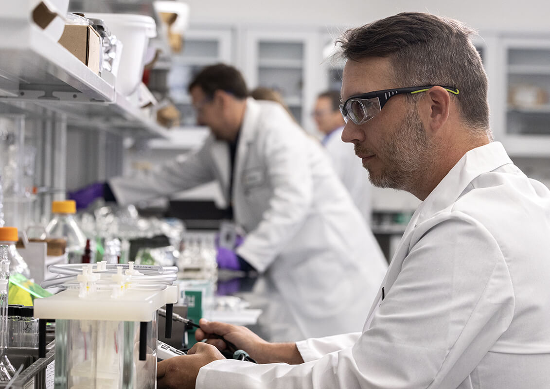 Application of theoretical models to predict expansion chamber pressure ...